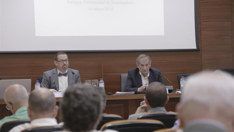 El historiador Gabriel Tortella: "las revoluciones no son consecuencia ...