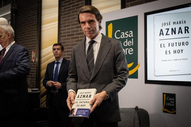 Aznar: "Hoy los ciudadanos plantean nuevas exigencias, pero para ...